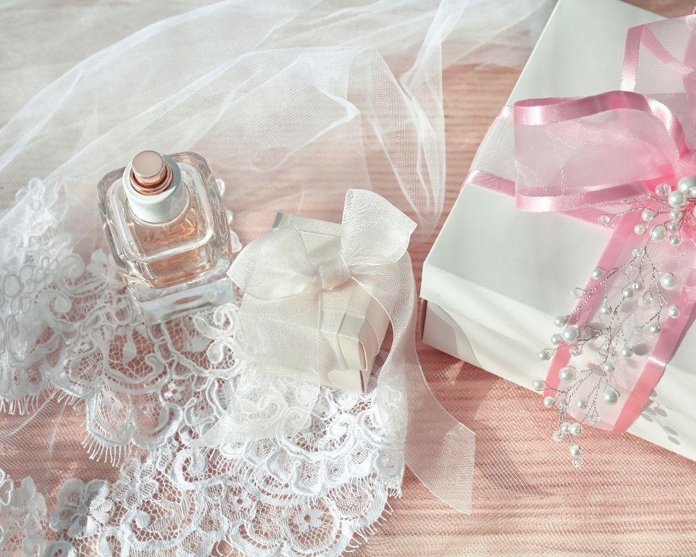 The Perfect Heartwarming Bridal Gifts for the Special Day